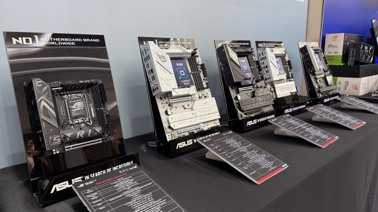 ASUS โชว์ของใหม่ จัดเต็มของแถม ที่งานคอมมาร์ต